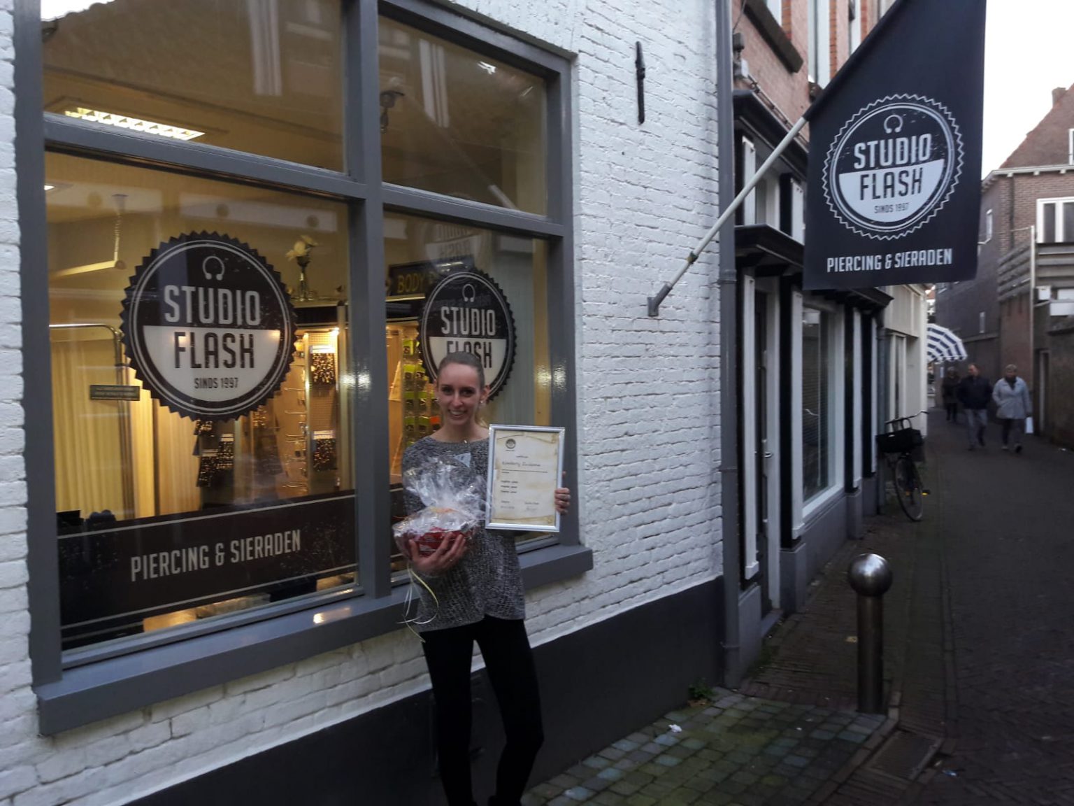 Studio Flash - Piercing & sieraden